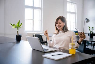 7 Ways to Become More Competent in Your Chosen Profession - projectcubicle