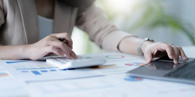 8 Tips To Improve Payroll Process