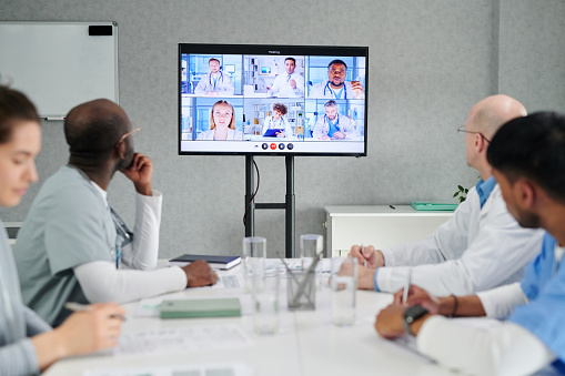 Healthcare Training: Collaboration and Knowledge Sharing